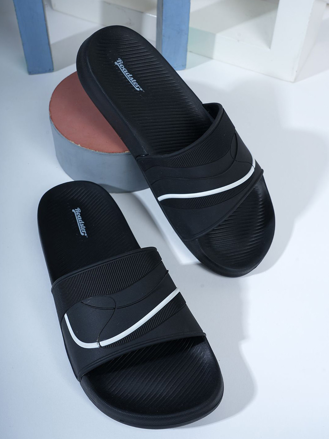 Buy The Roadster Lifestyle Co Men Self Design Sliders - Flip Flops for ...