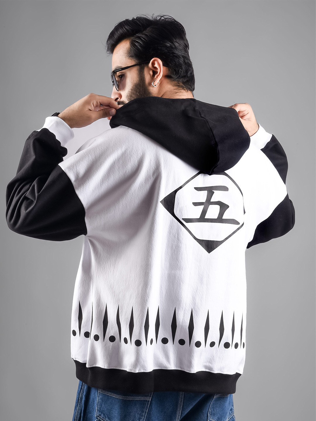 Buy COMICSENSE Bleach 5th Division Captain Printed Oversized Drop ...