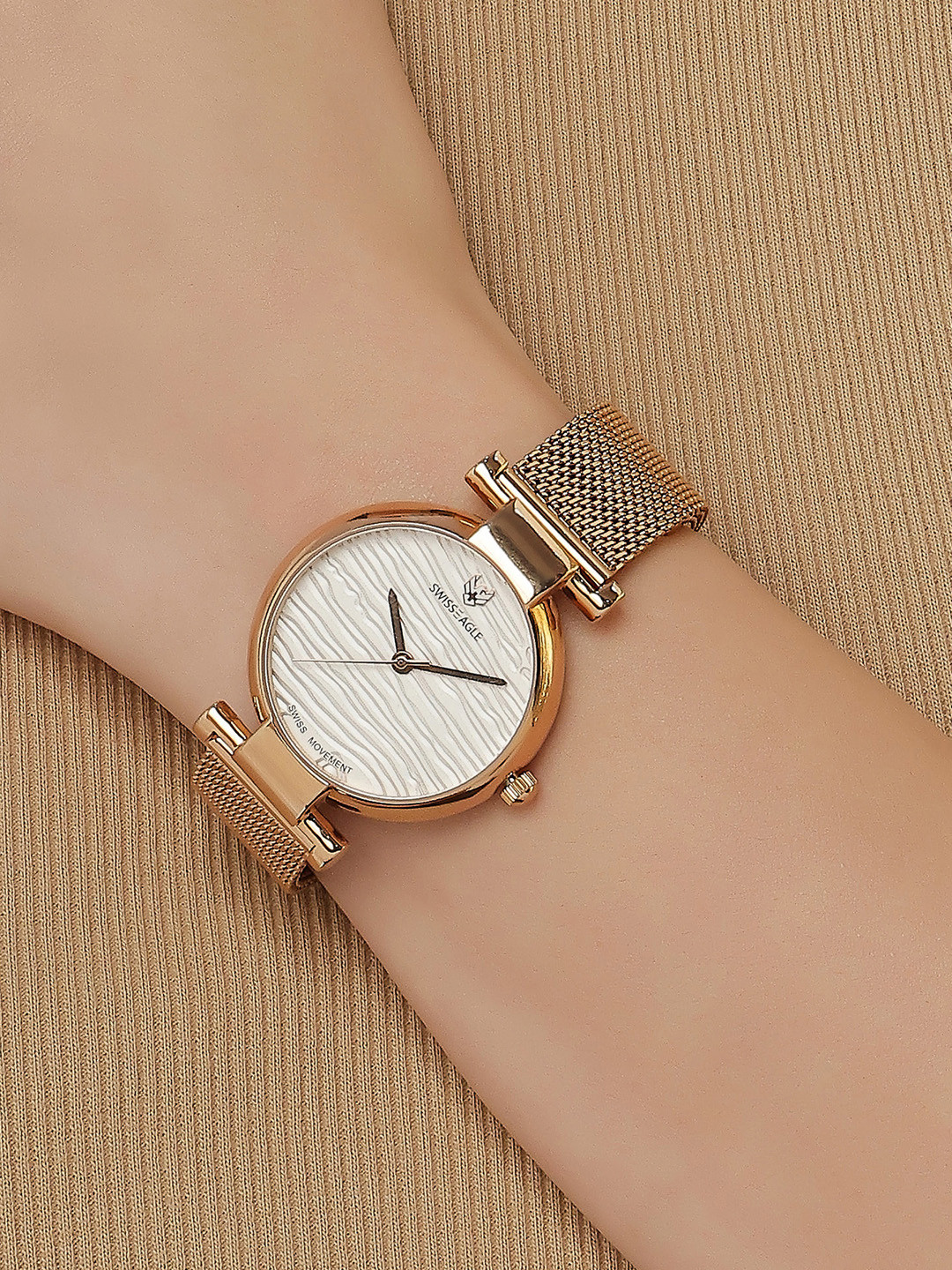 Buy Swiss Eagle Women Dial & Stainless Steel Bracelet Style Straps ...