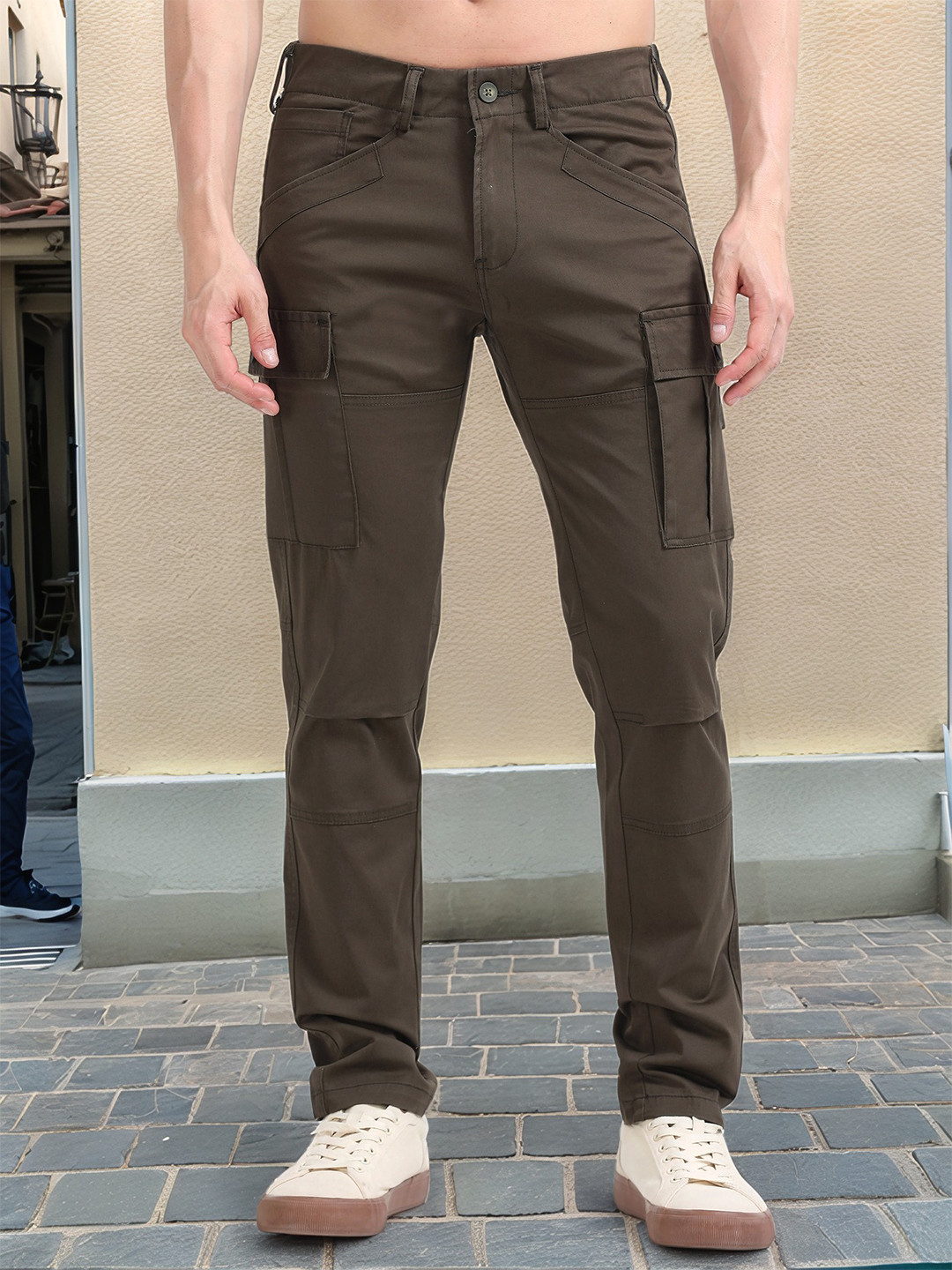 Buy NEVER NEUD Men Relaxed Regular Fit Mid Rise Cargo Trouser ...