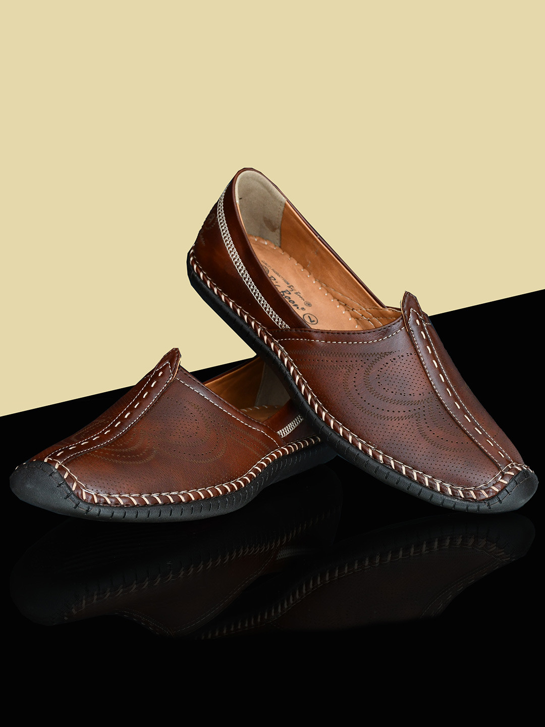 Buy Big Boon Men Lightweight Textured Mojaris - Casual Shoes for Men ...