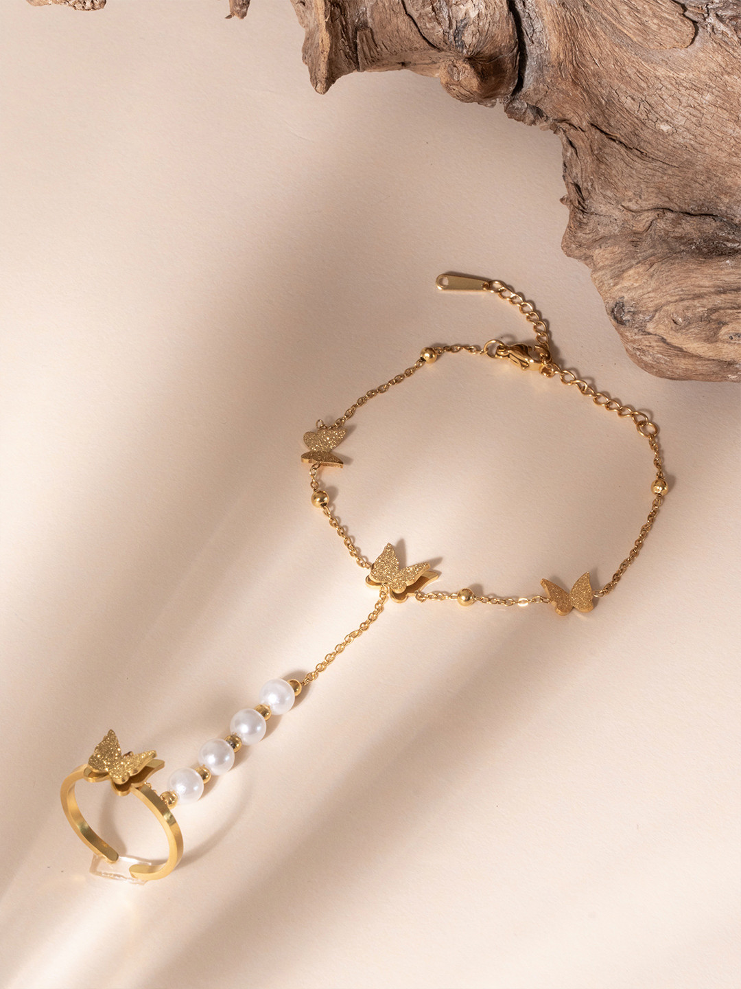 Buy ZAISHA 18KT Gold Plated Tri Butterfly Pearls Beaded 2 In 1 Ring ...