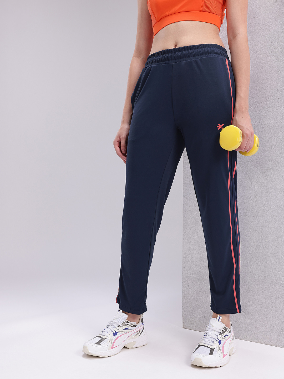 Buy HRX By Hrithik Roshan Women Training Cropped Track Pants - Track ...