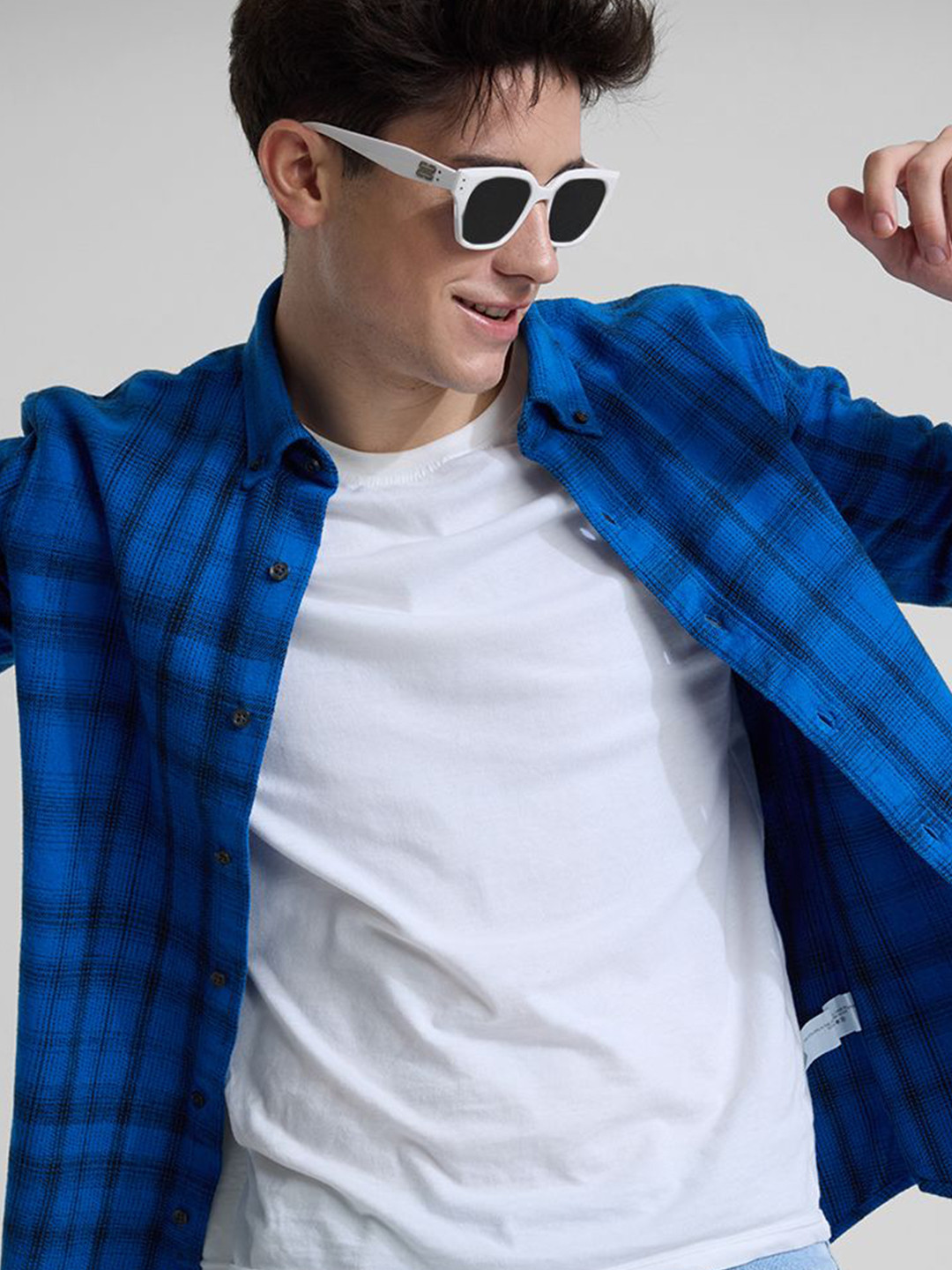 Buy Snitch Men Wayfarer Sunglasses With UV Protected Lens SN0054 ...