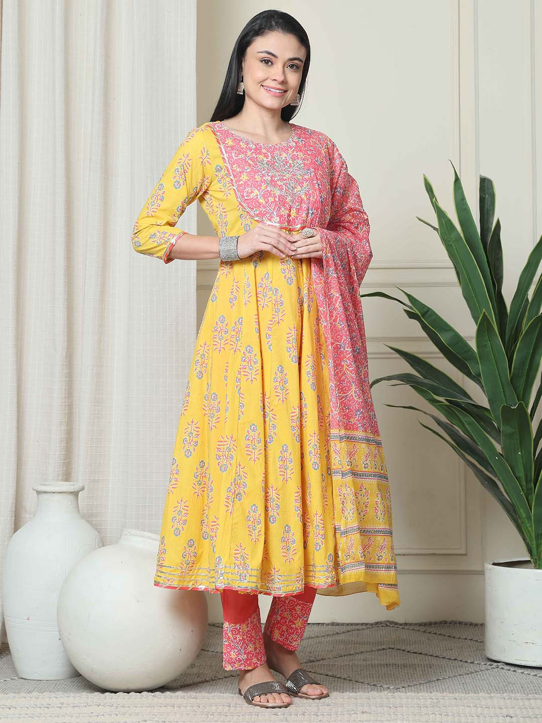 Buy Roly Poly Floral Printed Thread Work Pure Cotton Kurta With ...