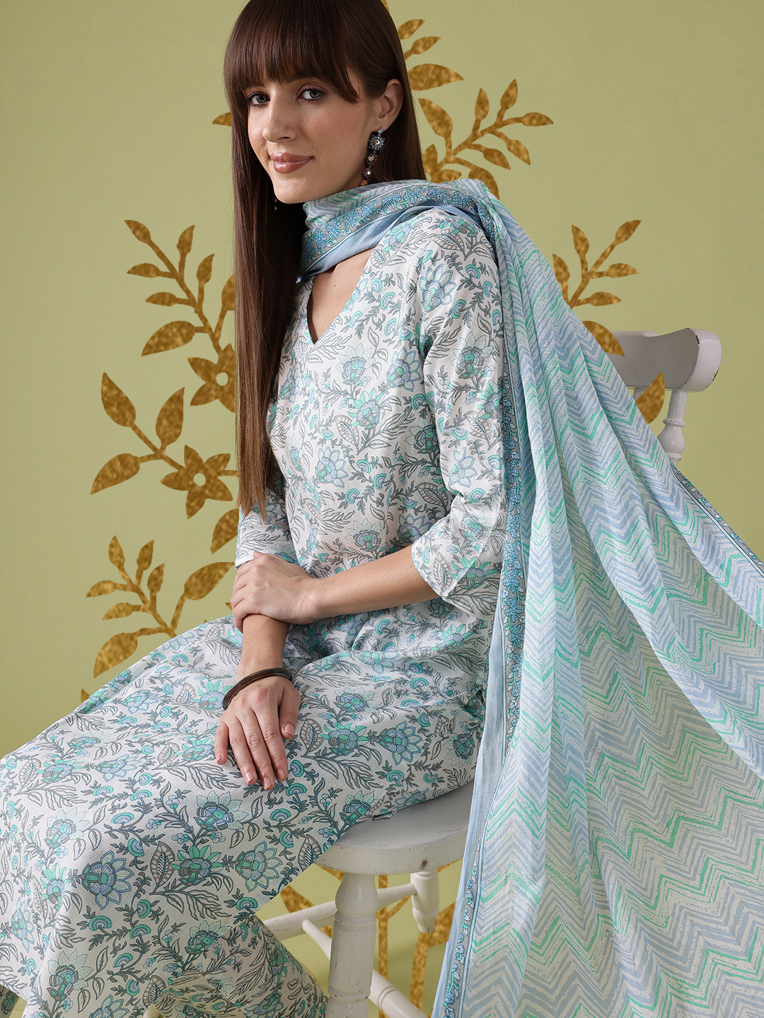 Buy Anouk Floral Print Pure Cotton Kurta With Trousers & Dupatta - Kurta Sets for Women 32434651 ...