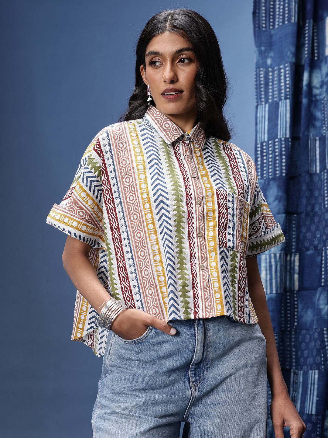 Buy Taavi Pure Cotton Textured Geometric Printed Extended Sleeves ...