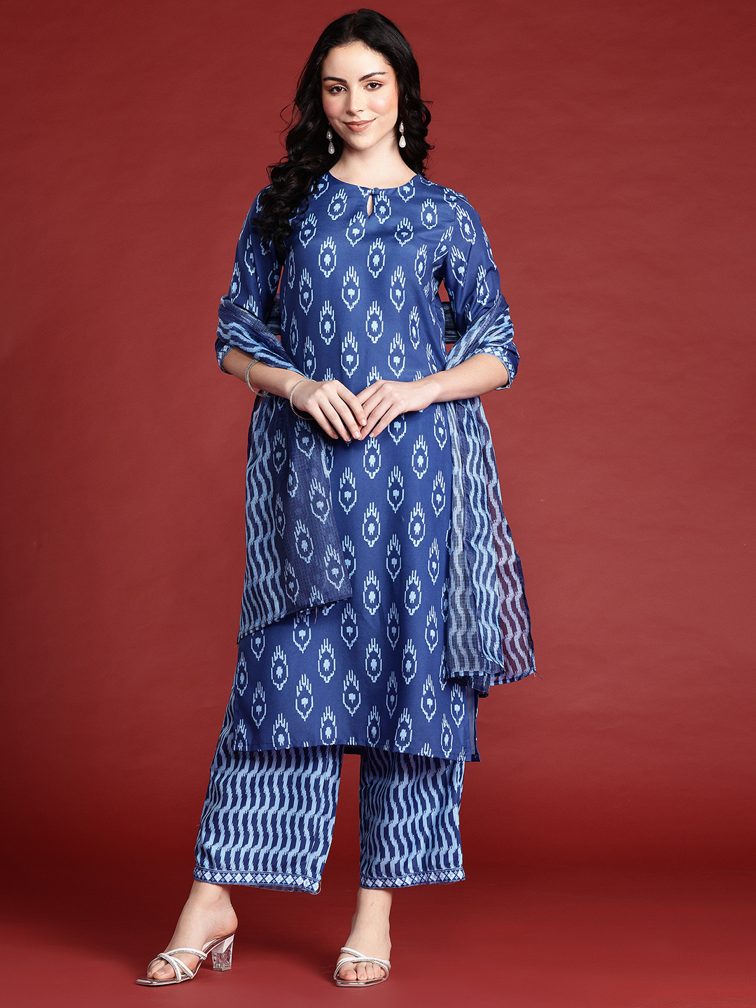 Buy Anouk Printed Keyhole Neck Straight Kurta With Palazzos & Dupatta ...