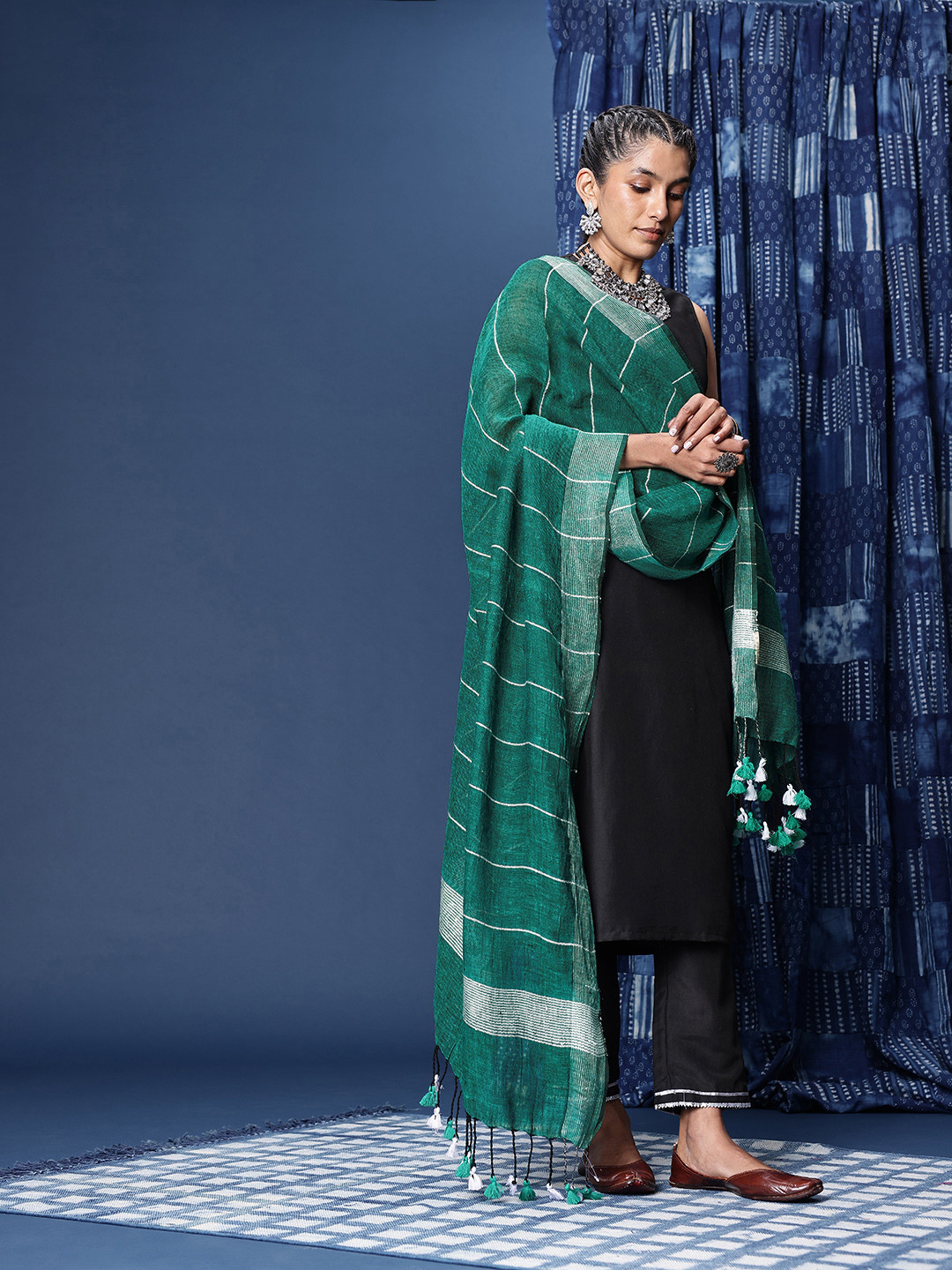 Buy Taavi Striped Linen Dupatta With Sequinned Detail - Dupatta for ...
