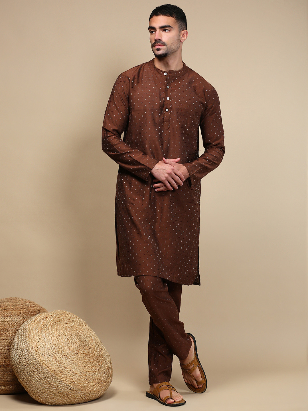 Buy WHITE HEART Ethnic Motifs Jacquard Mandarin Collar Straight Kurta ...
