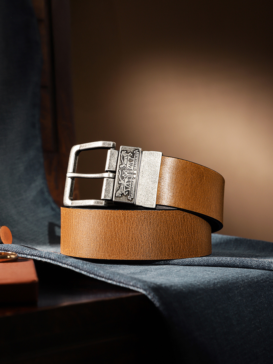 Buy Levis Men Leather Reversible Belt - Belts for Men 32794412 | Myntra