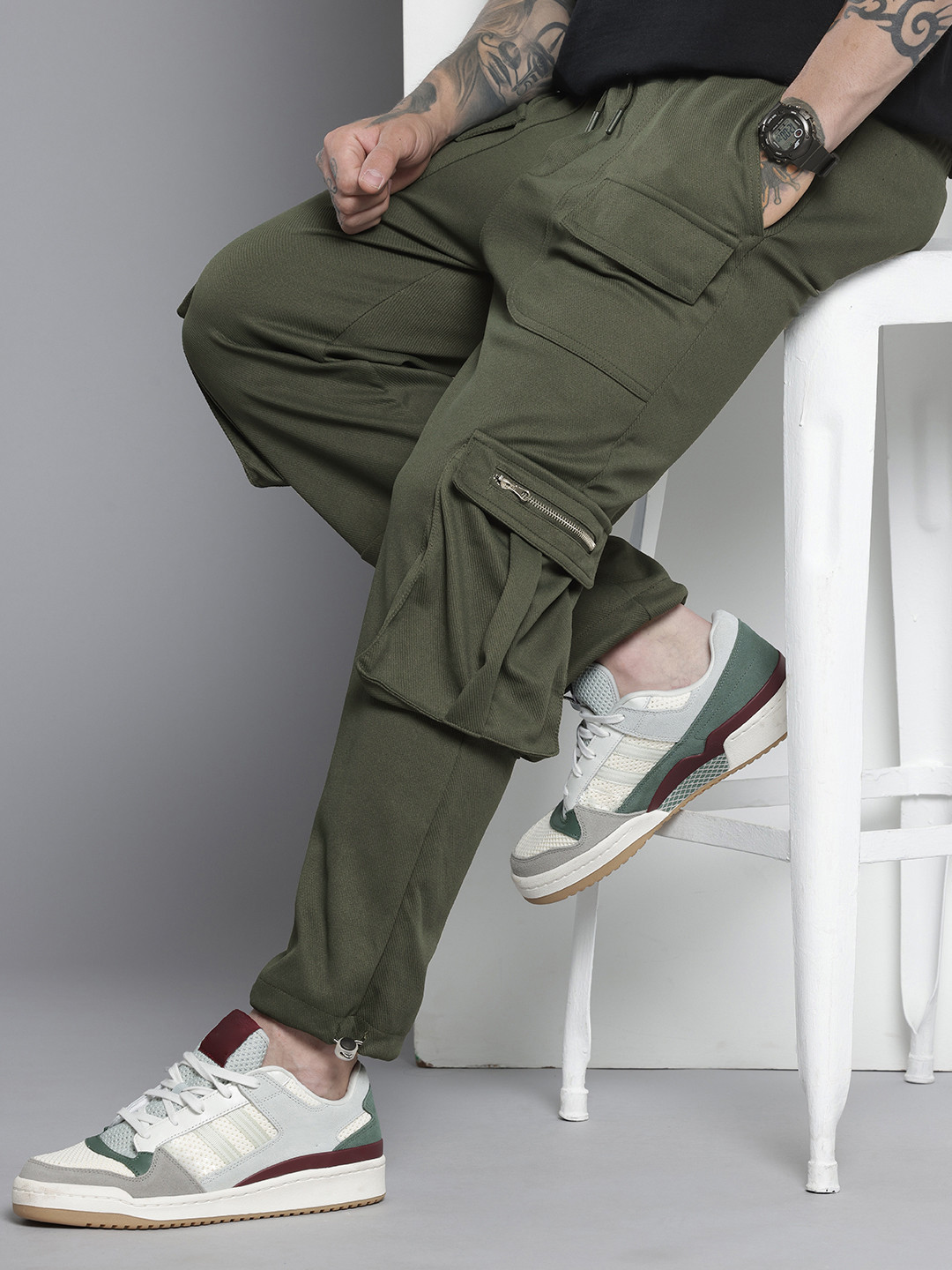 Buy The Indian Garage Co Men Relaxed Fit Textured Cargo Track Pant ...