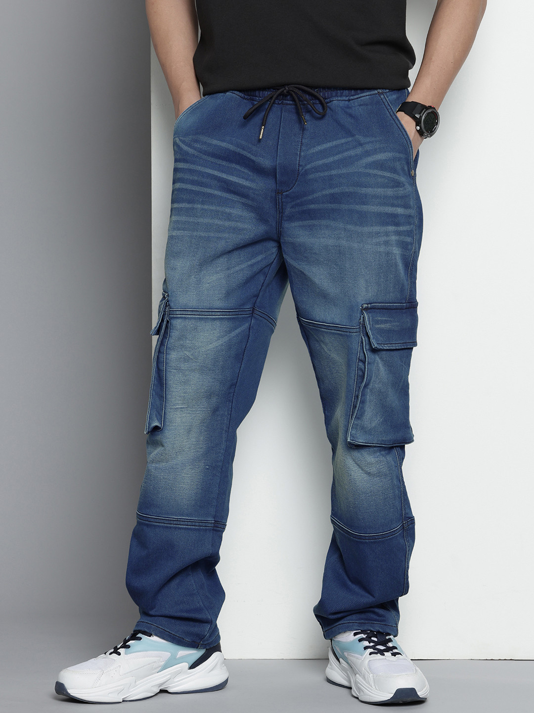 Buy The Indian Garage Co Men Relaxed Fit Stretchable Jeans - Jeans for ...