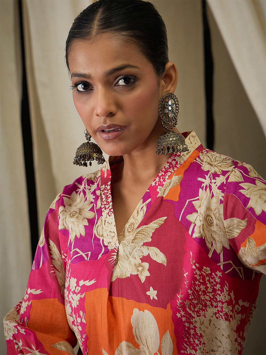 Buy Anouk Floral Printed V Neck Pure Cotton Short Kurti - Kurtis for ...