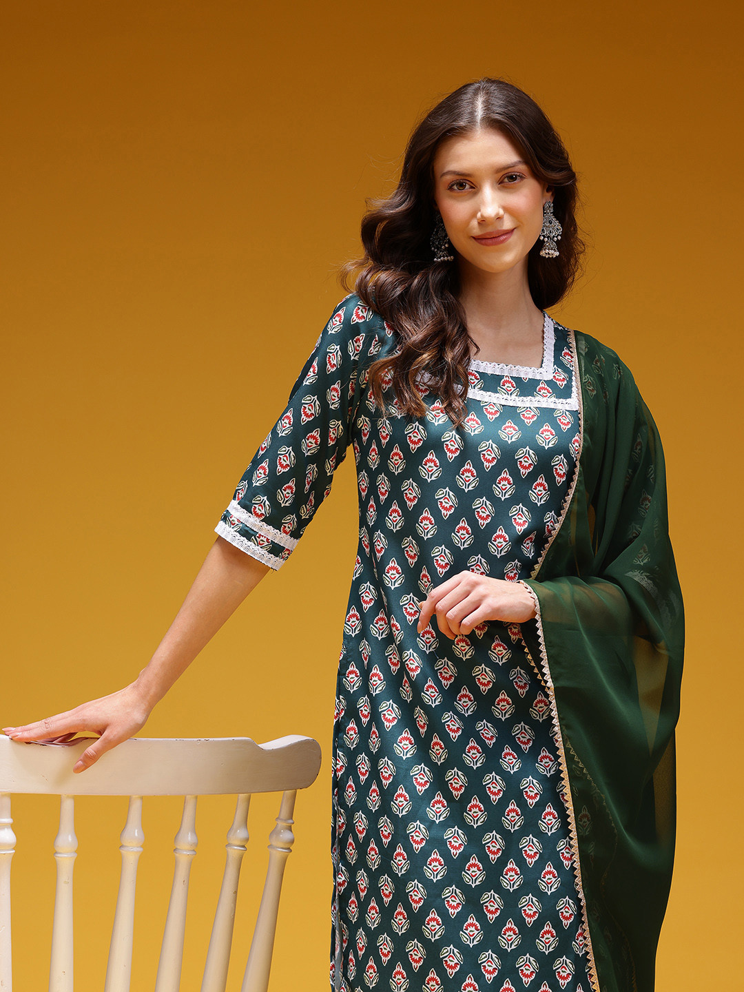 Buy HERE&NOW Ethnic Motifs Print Lace Insert Detail Straight Kurta With ...