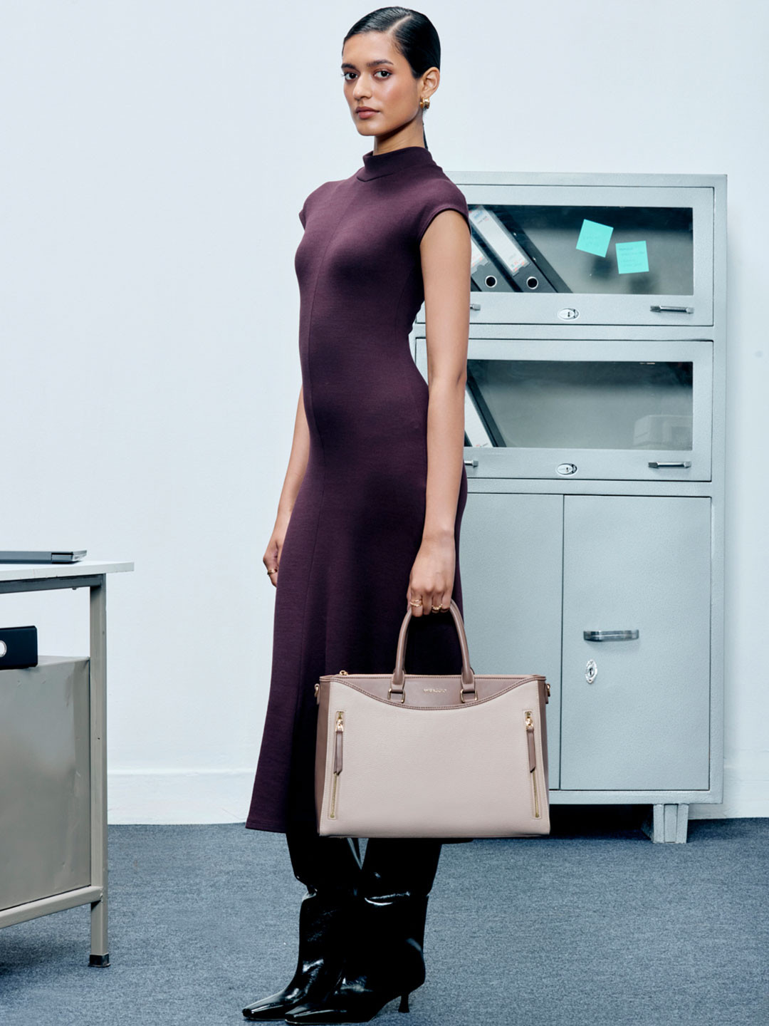 Buy MIRAGGIO Arden Unisex Textured Laptop Bag With Adjustable ...