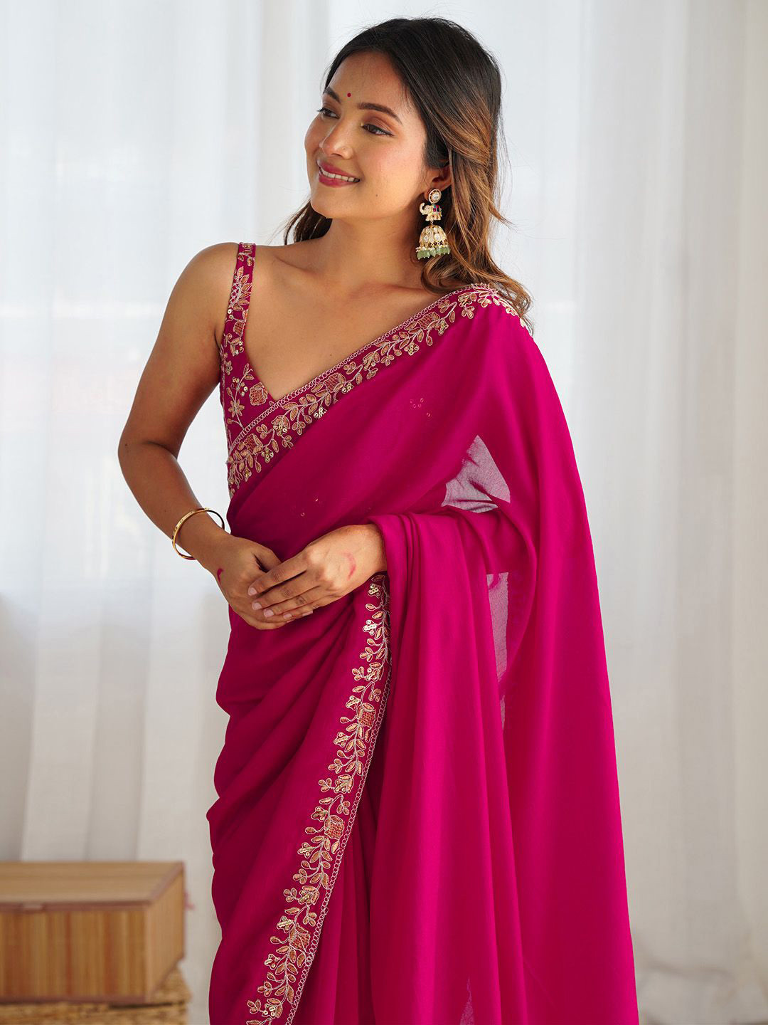 Buy Saree Mall Embellished Sequinned Silk Blend Sarees - Sarees for Women 32939752 | Myntra