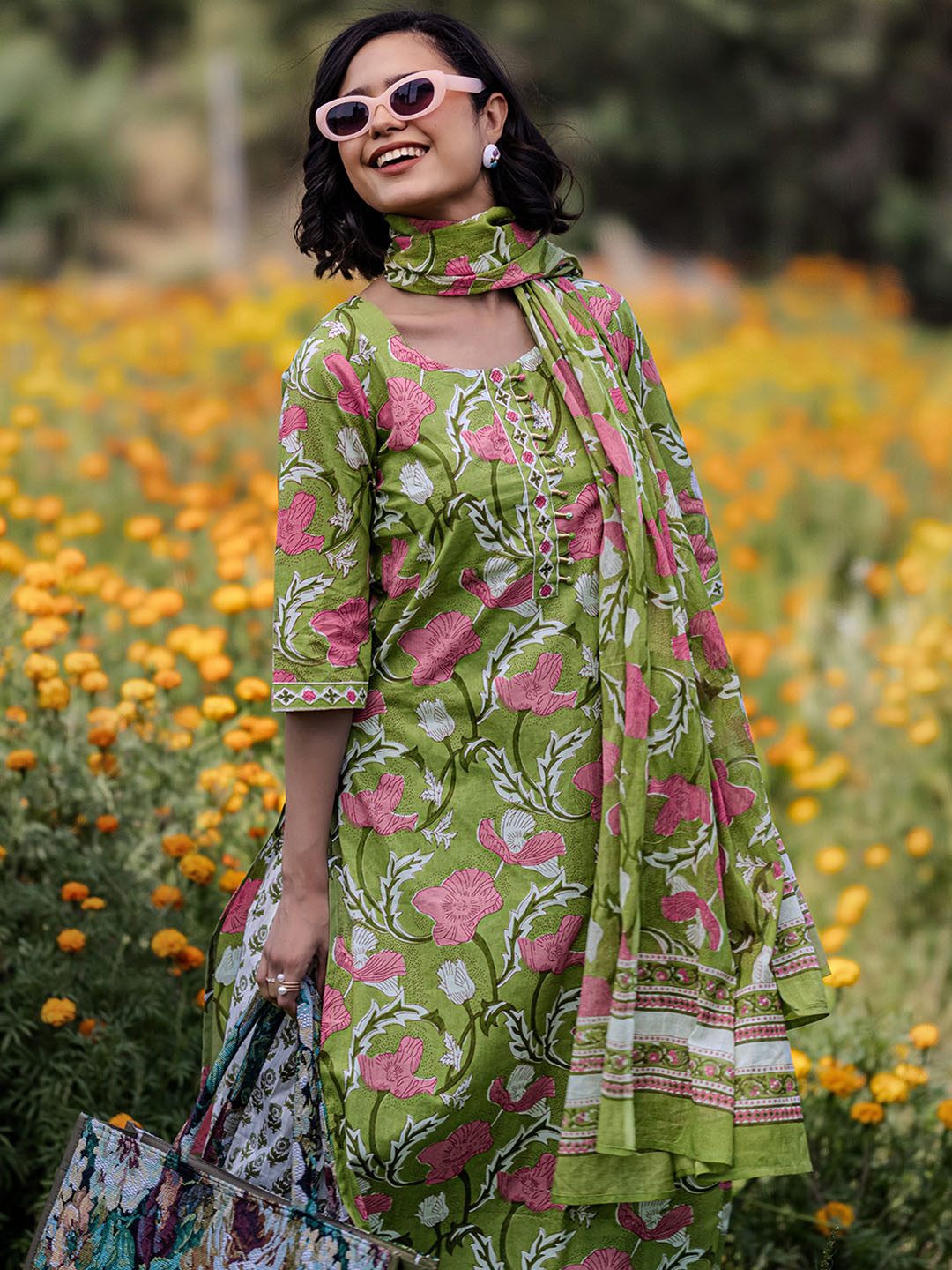 Buy Libas Women Floral Printed Regular Kurta With Salwar And With Dupatta