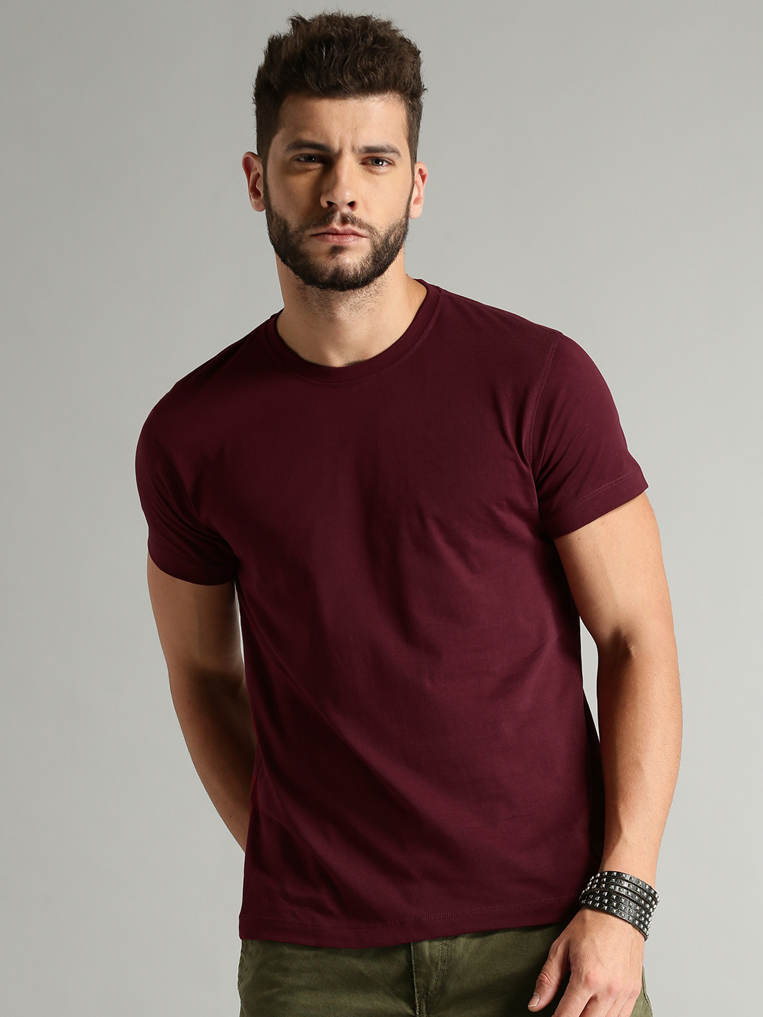 Buy Roadster Men Maroon Curl Edge Cotton T Shirt - Tshirts for Men ...