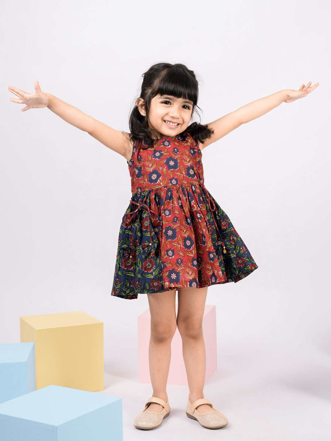 Buy VASTRAMAY Girls Floral Printed Tie Ups Detail Fit & Flare Dress ...