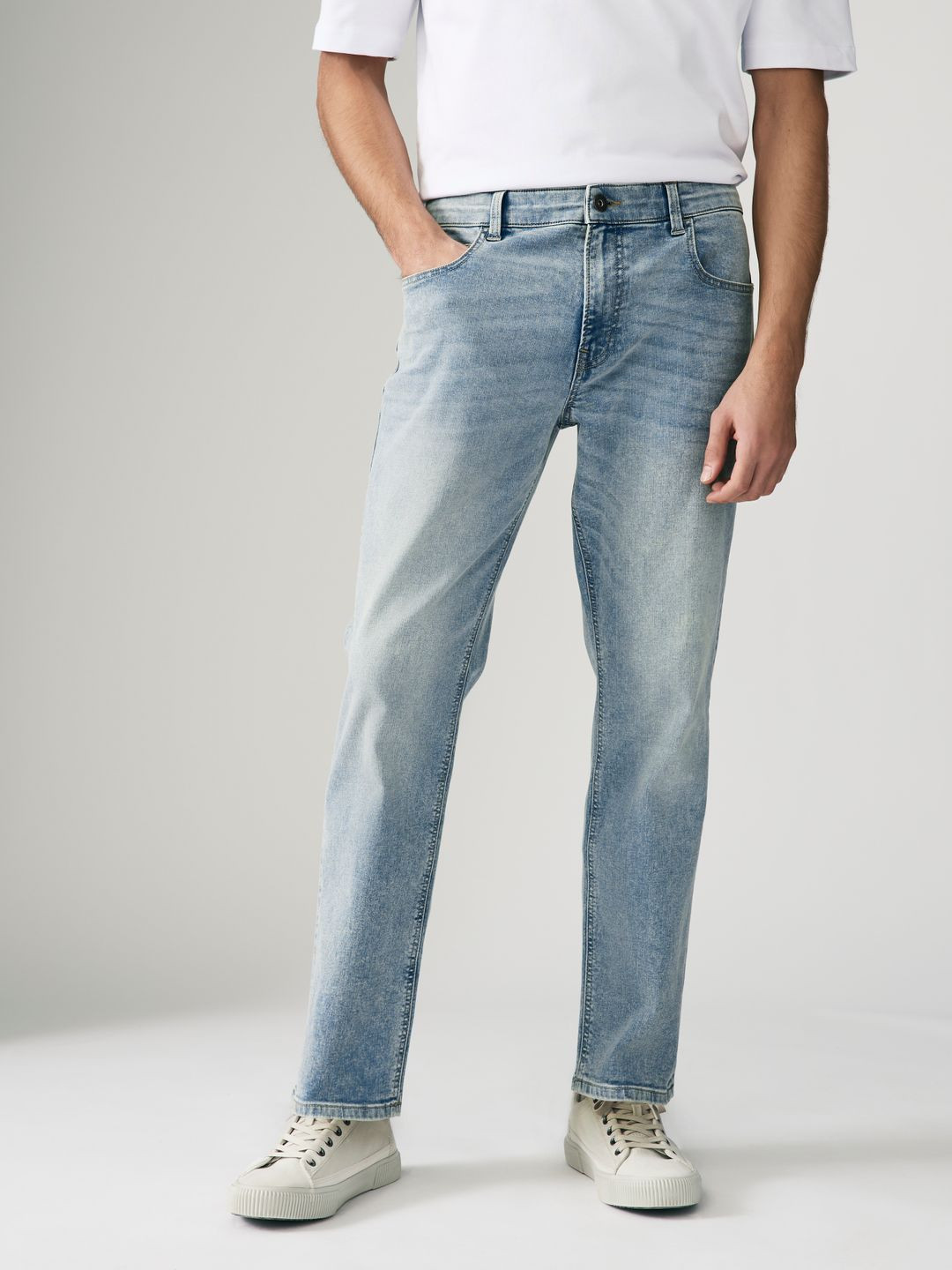 Buy NEXT Men Slim Fit Mid Rise Light Fade Stretchable Jeans - Jeans for ...