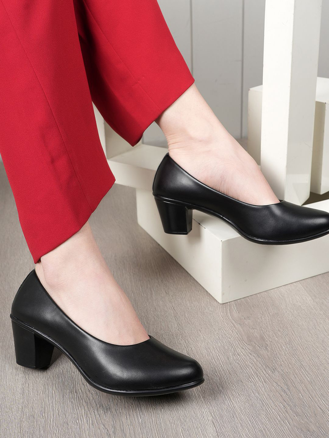 Buy DressBerry Women Block Heel Pumps - Heels for Women 33589055 | Myntra