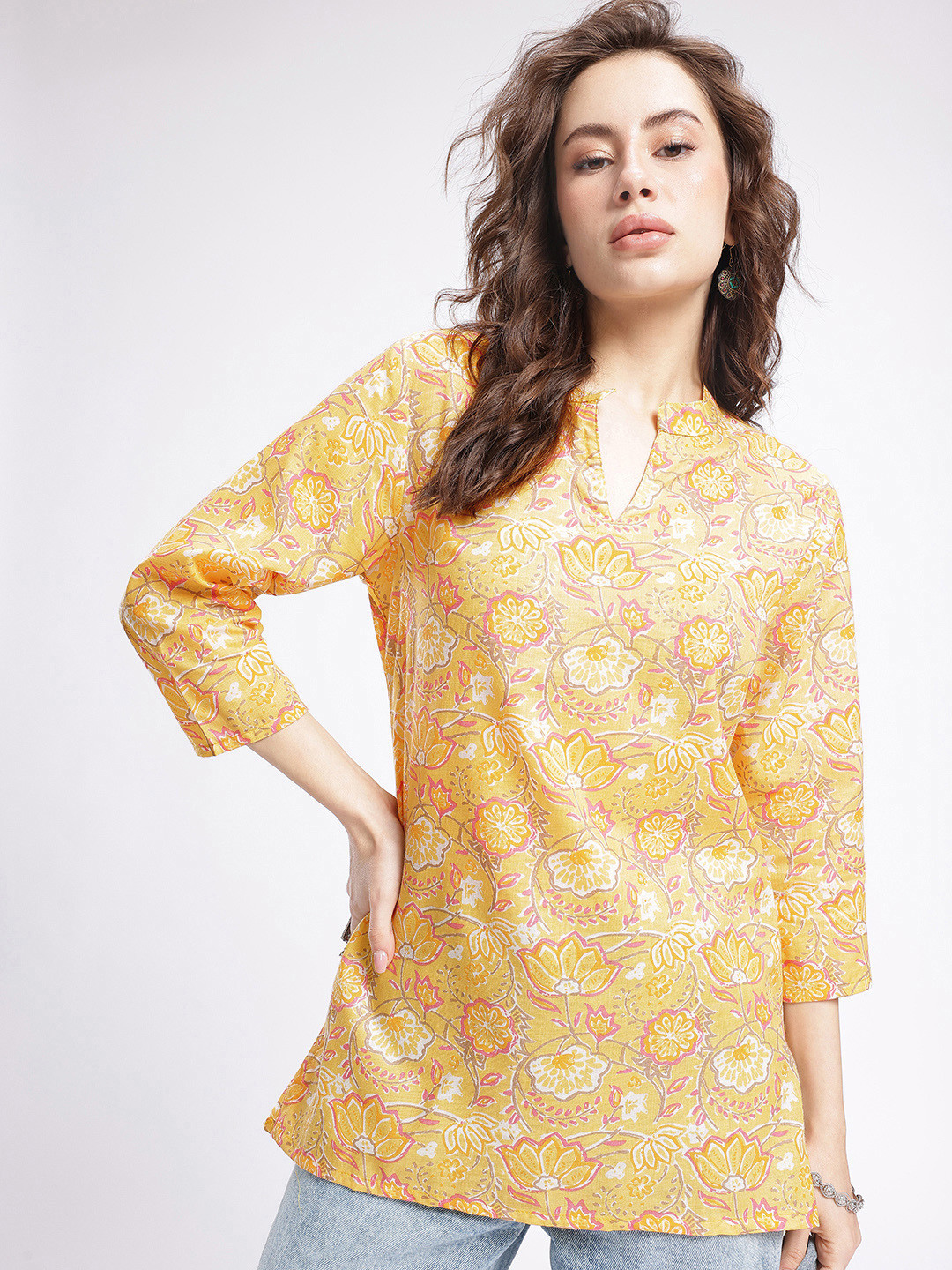 Buy Anouk Rustic Mandarin Collar Floral Printed Straight Kurti - Kurtis ...