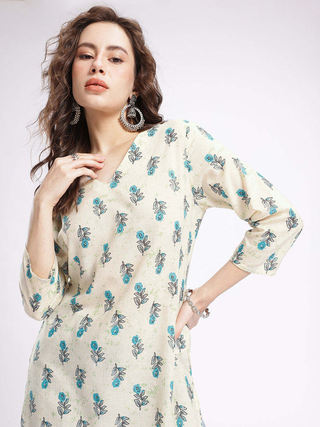 Buy Anouk Rustic Floral Printed Kurta - Kurtas for Women 33662617 | Myntra