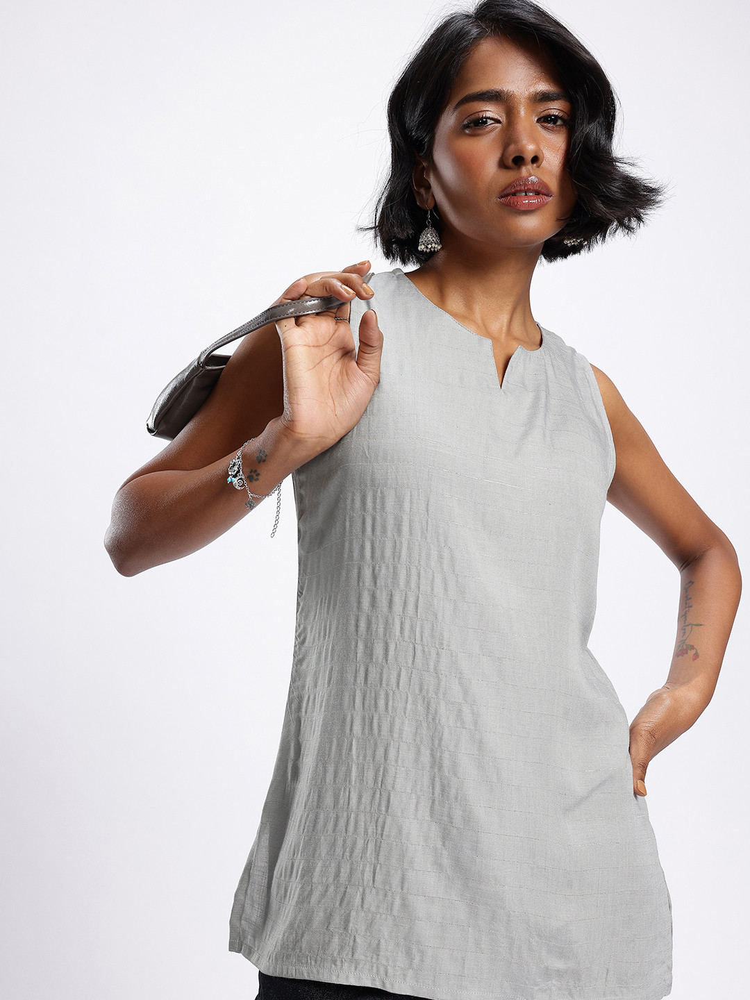 Buy Anouk Rustic Striped Sleeveless Kurti - Kurtis for Women 33664220 ...