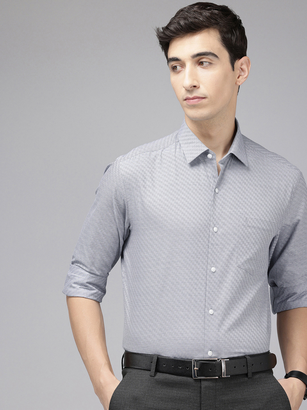 Buy Arrow Manhattan Slim Fit Self Checked Pure Cotton Formal Shirt ...