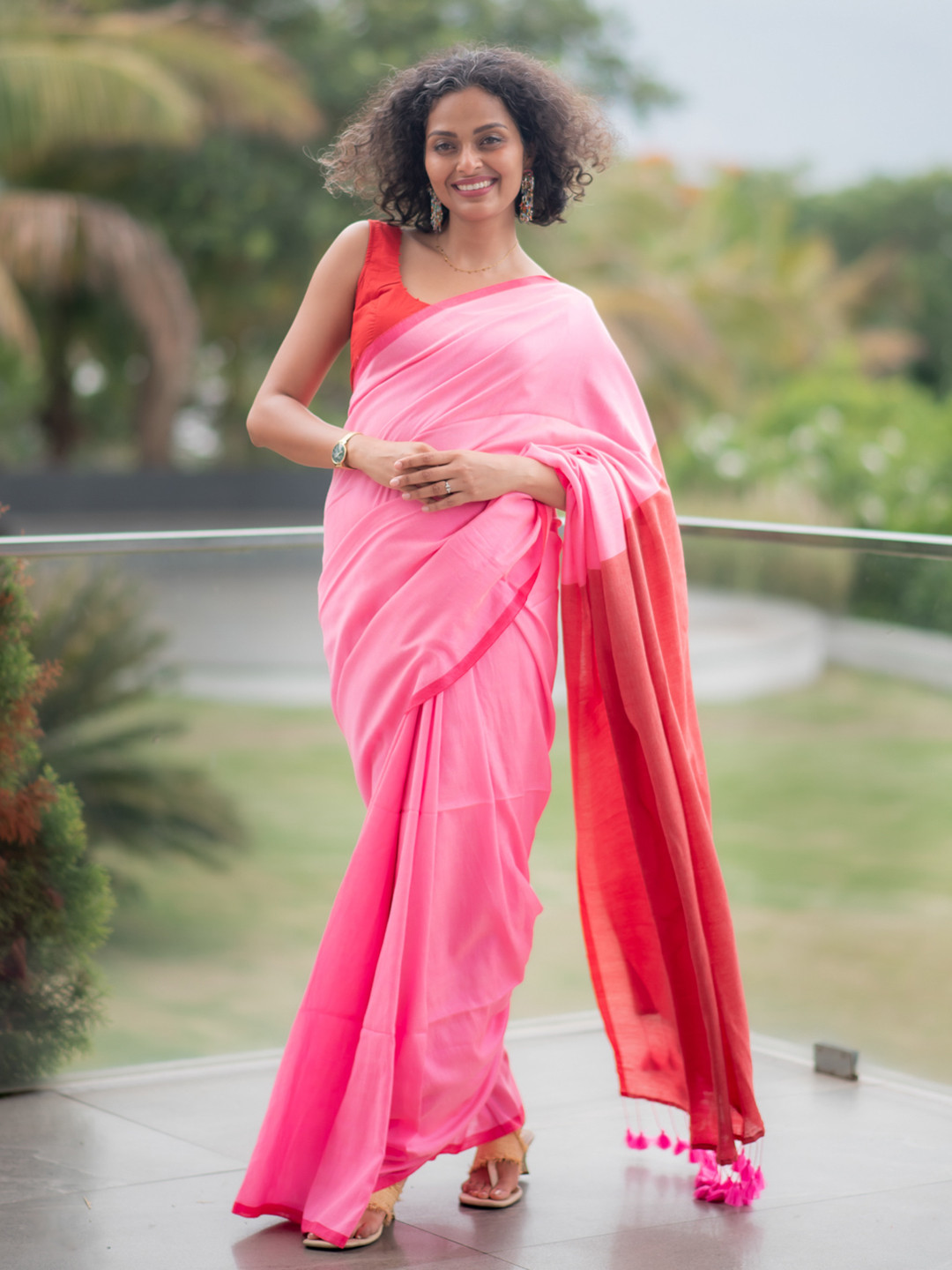 Buy Suta Colourblocked Saree - Sarees for Women 35113845 | Myntra