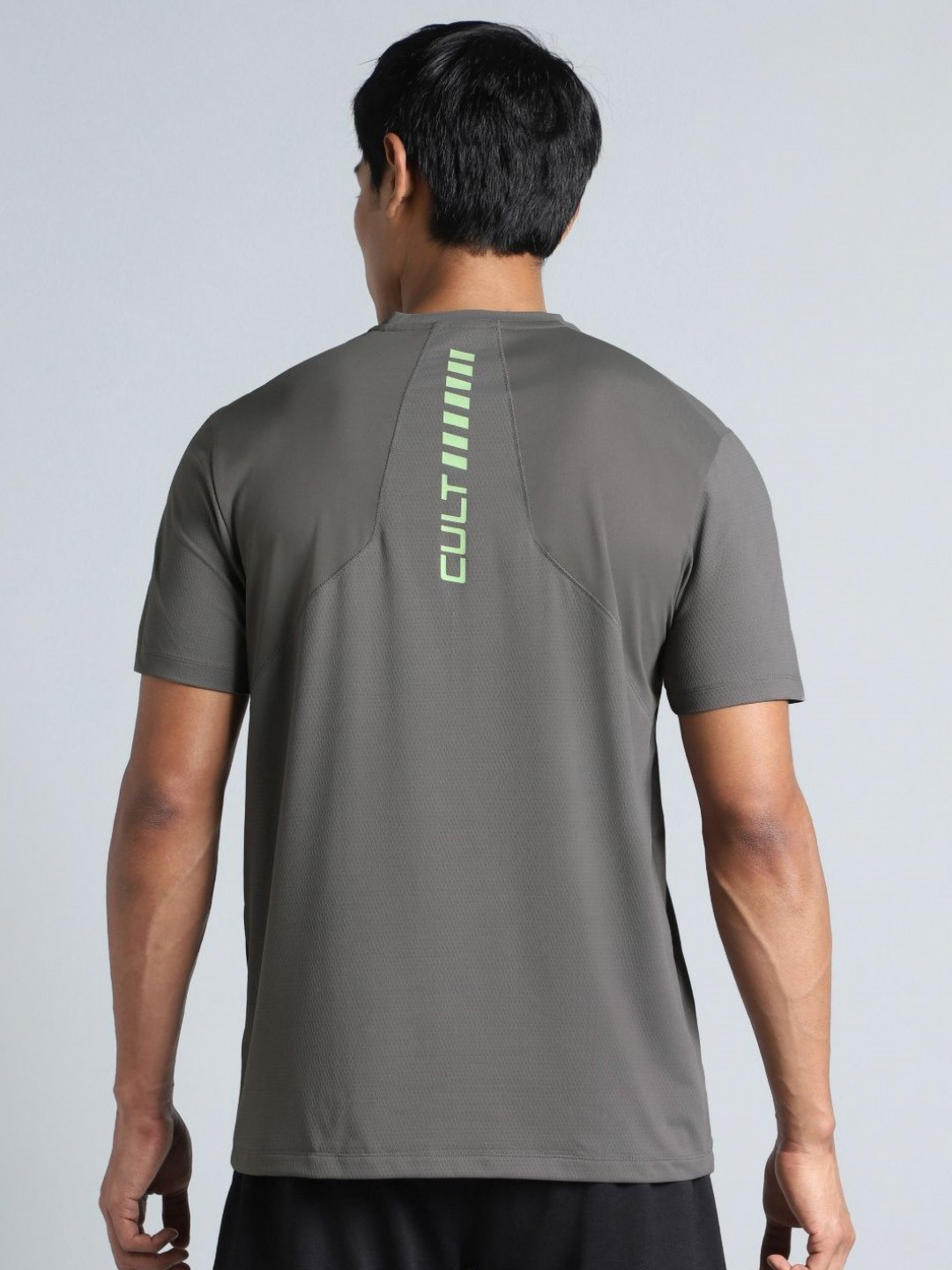 Buy CULT Men Dark Grey Cult Energy Training T Shirt - Tshirts for Men ...