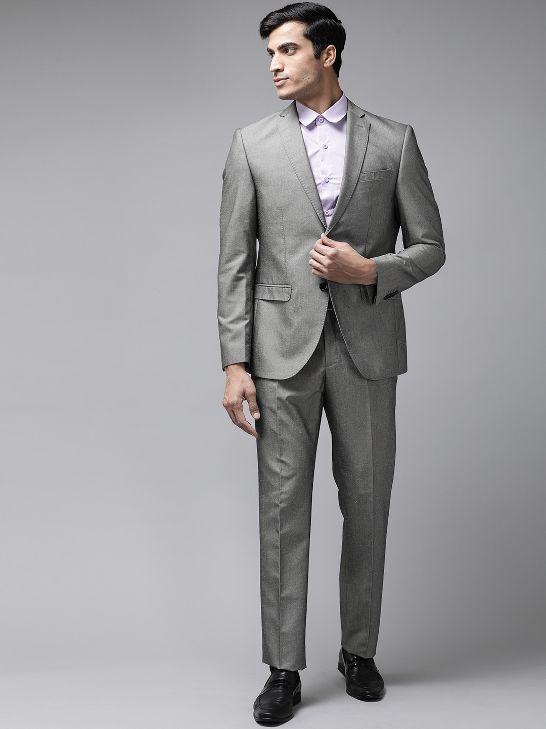 Buy Blackberrys Men Grey Solid Contemporary Fit Single Breasted 2 Piece ...