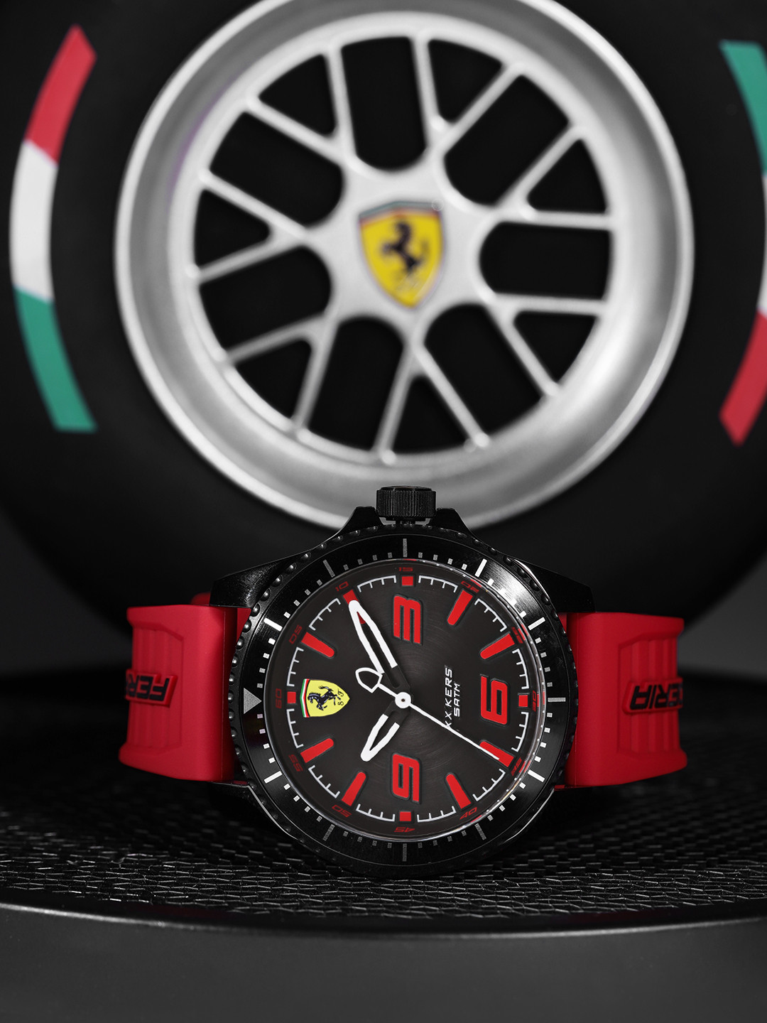 Buy SCUDERIA FERRARI Men Black Analogue Watch 0830498 - Watches for Men ...