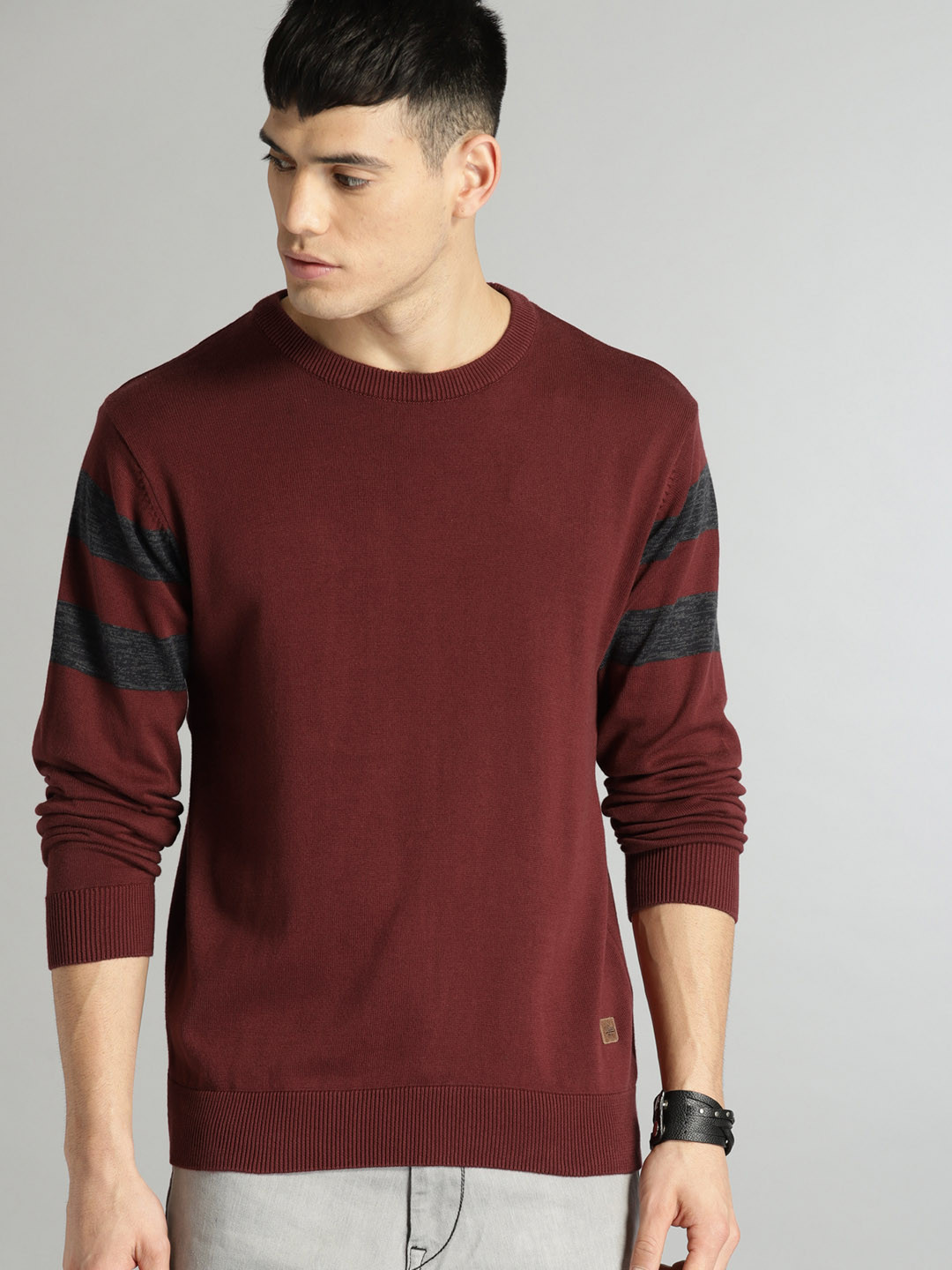 Buy Roadster Men Red Solid Pullover - Sweaters for Men 5125910 | Myntra