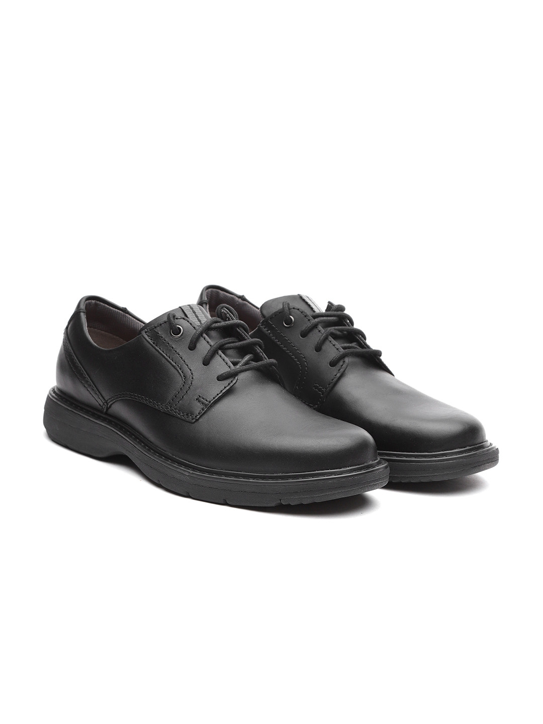 Buy Clarks Men Black Leather Derbys - Casual Shoes for Men 5388593 | Myntra