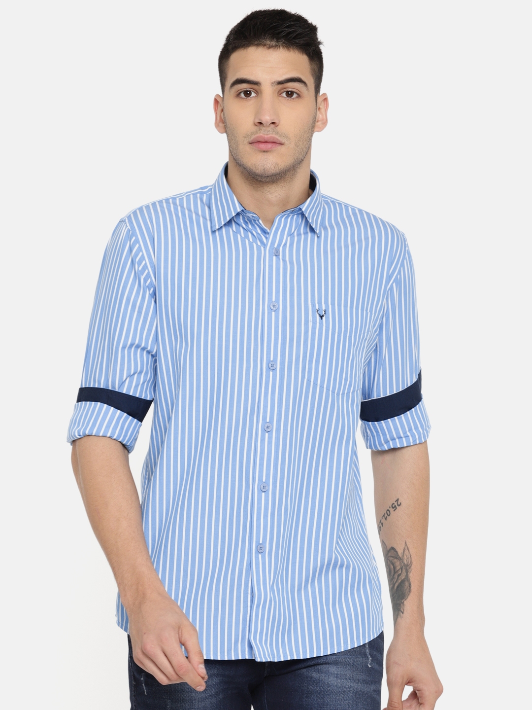 Buy Allen Solly Men Blue And White Slim Fit Striped Casual Shirt Shirts For Men 6403212 Myntra