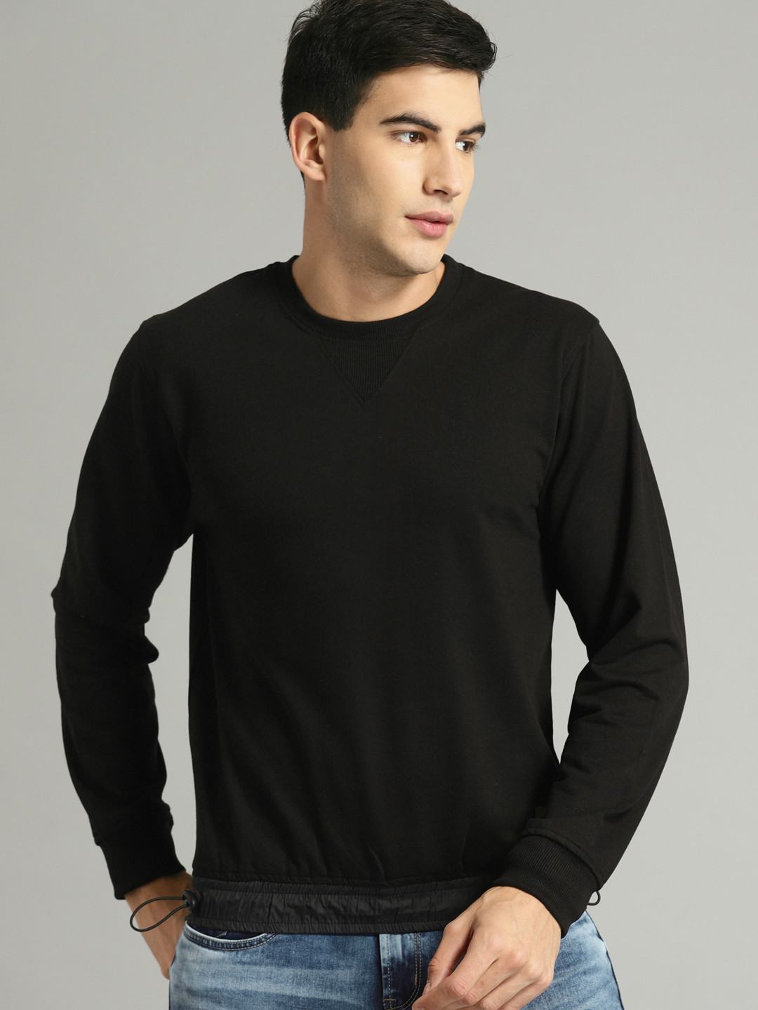 Buy Roadster Men Black Solid Sweatshirt - Sweatshirts for Men 6510022 ...