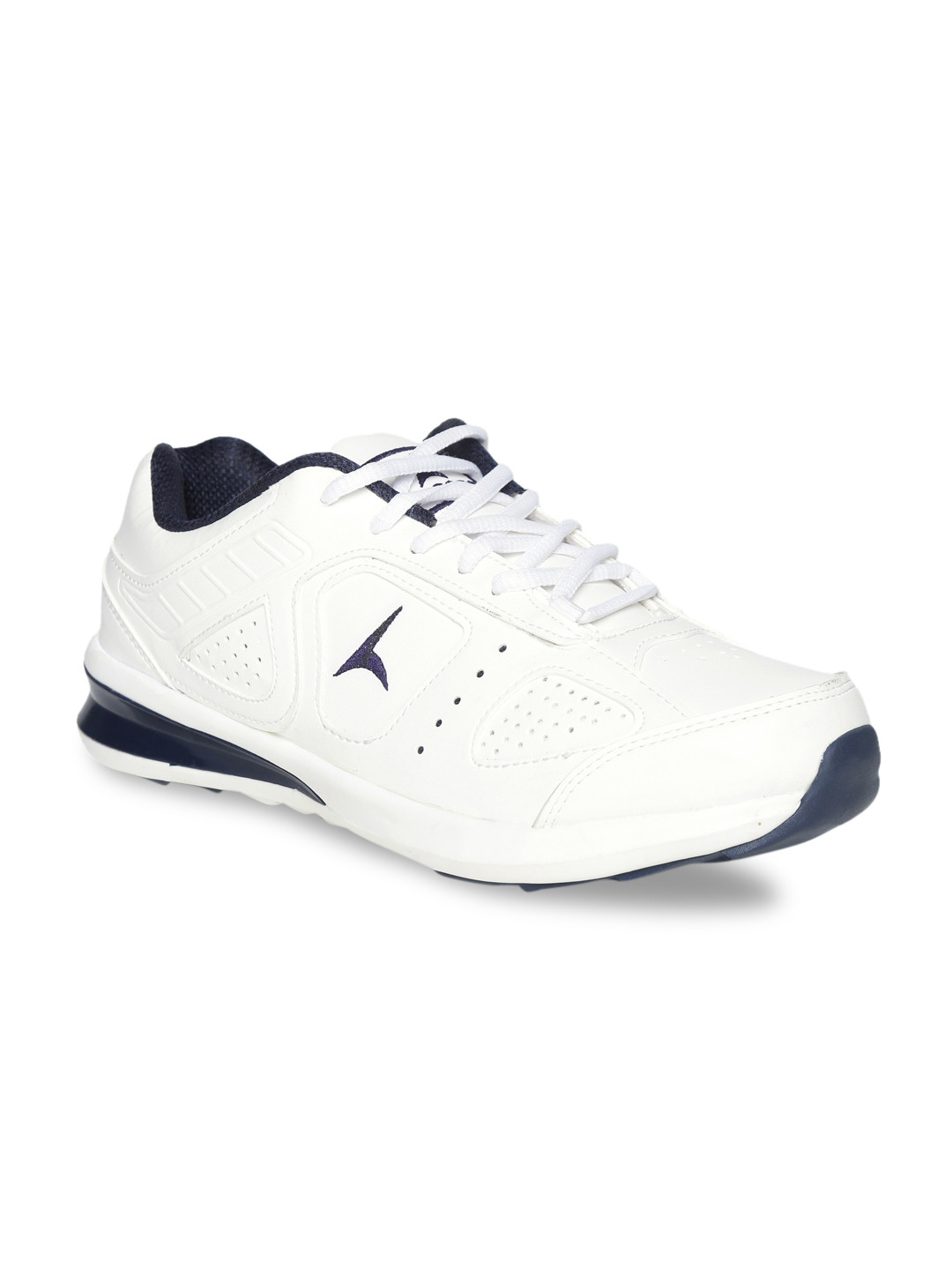 Buy TRACER Men White Running Shoes - Sports Shoes for Men 6608654 | Myntra