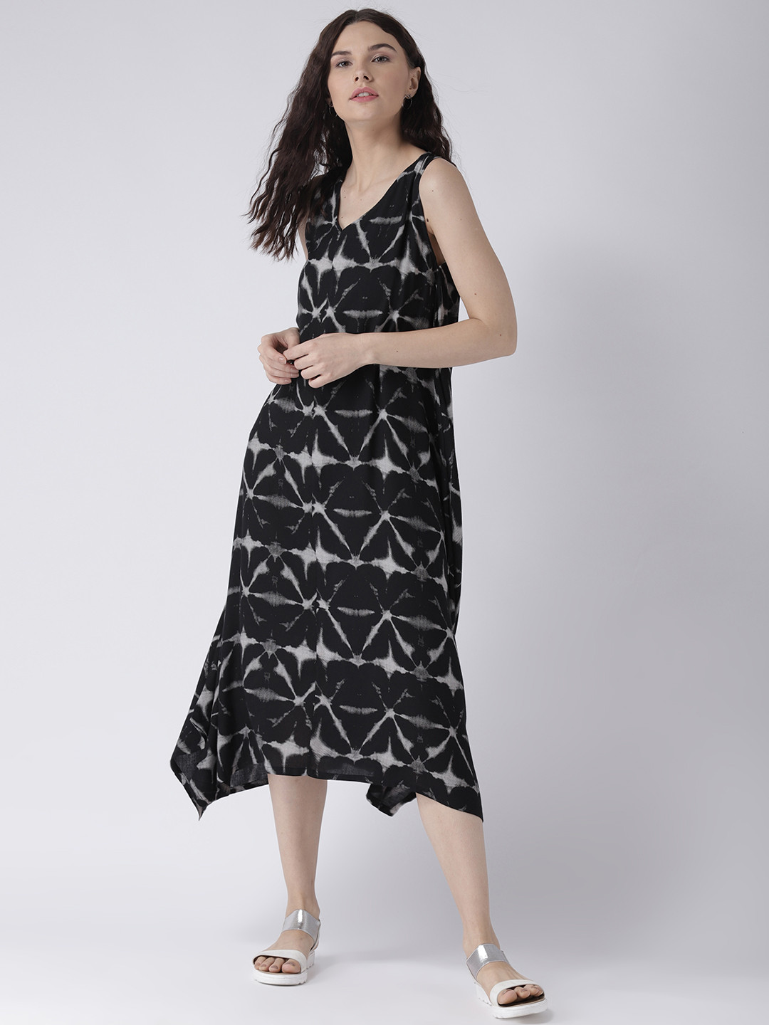 Buy Pinwheel Women Black Printed A Line Dress - Dresses for Women ...