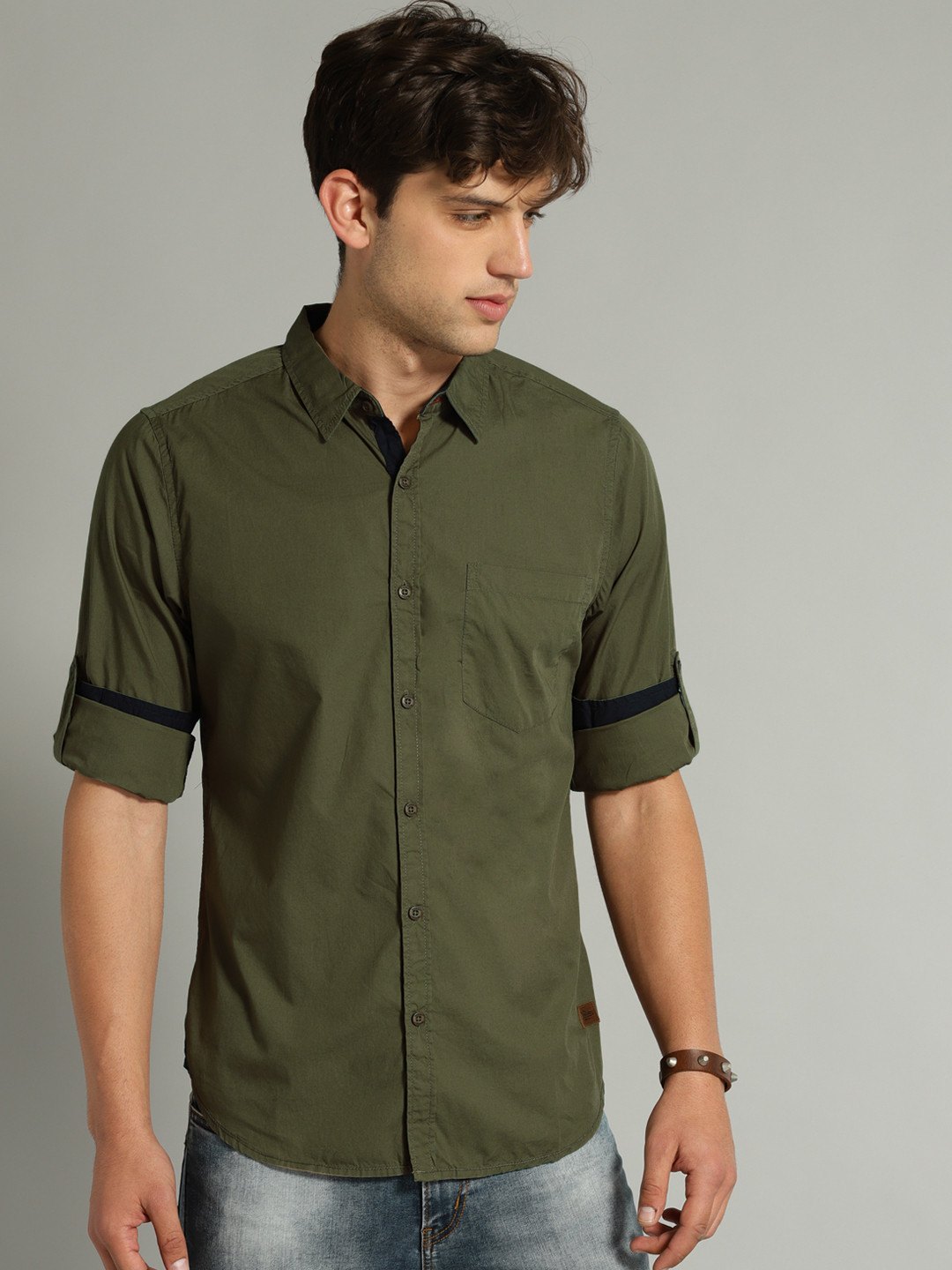 Buy Roadster Men Olive Green Slim Fit Solid Casual Shirt - Shirts for ...