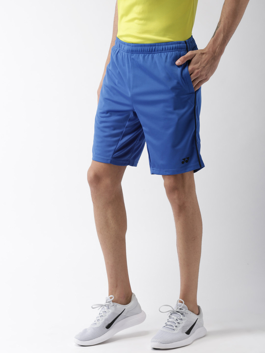 Buy YONEX Men Blue Solid Regular Fit Sports Shorts - Shorts for Men ...