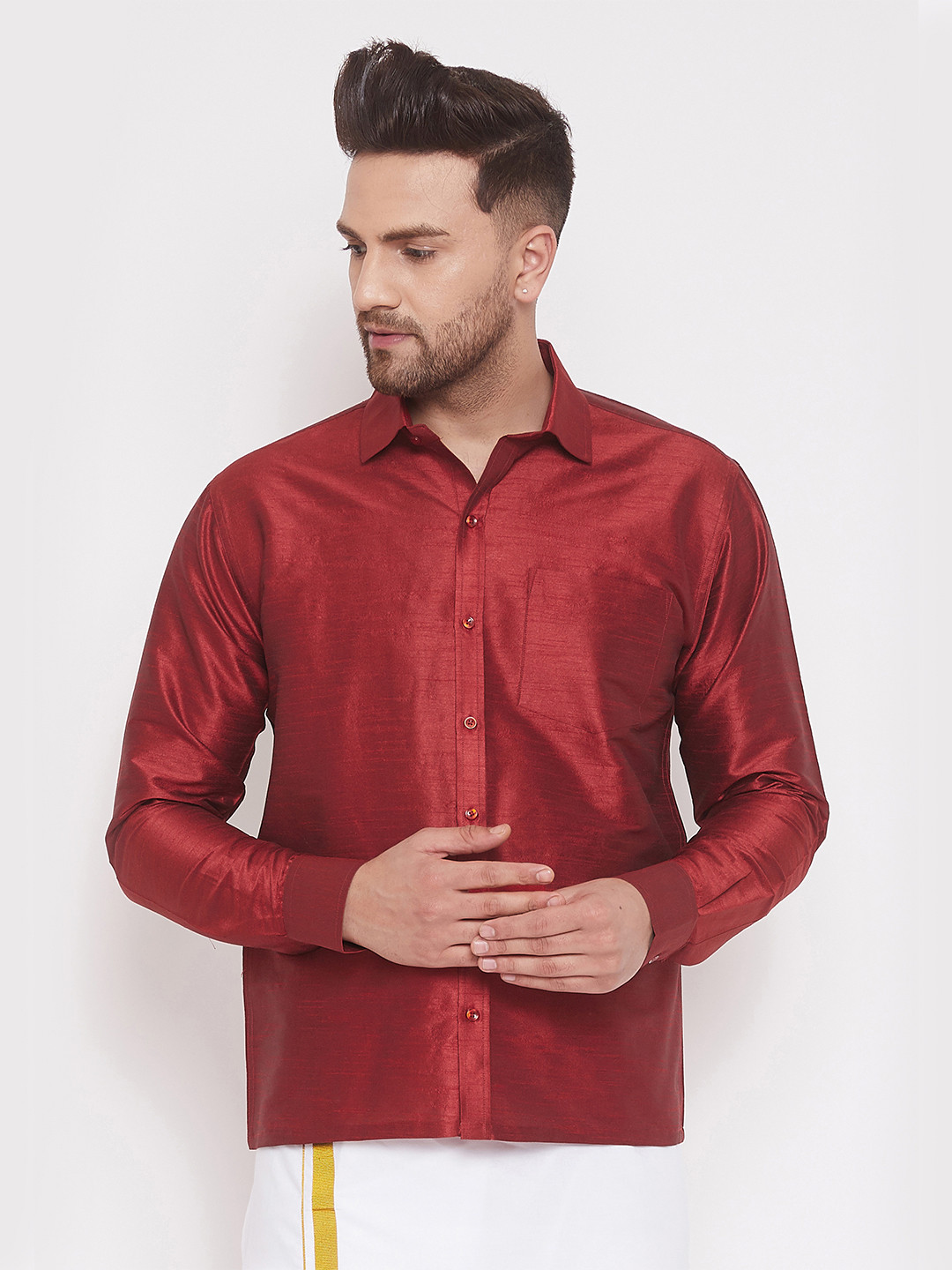 Buy VASTRAMAY Men Maroon Standard Regular Fit Solid Casual Shirt ...