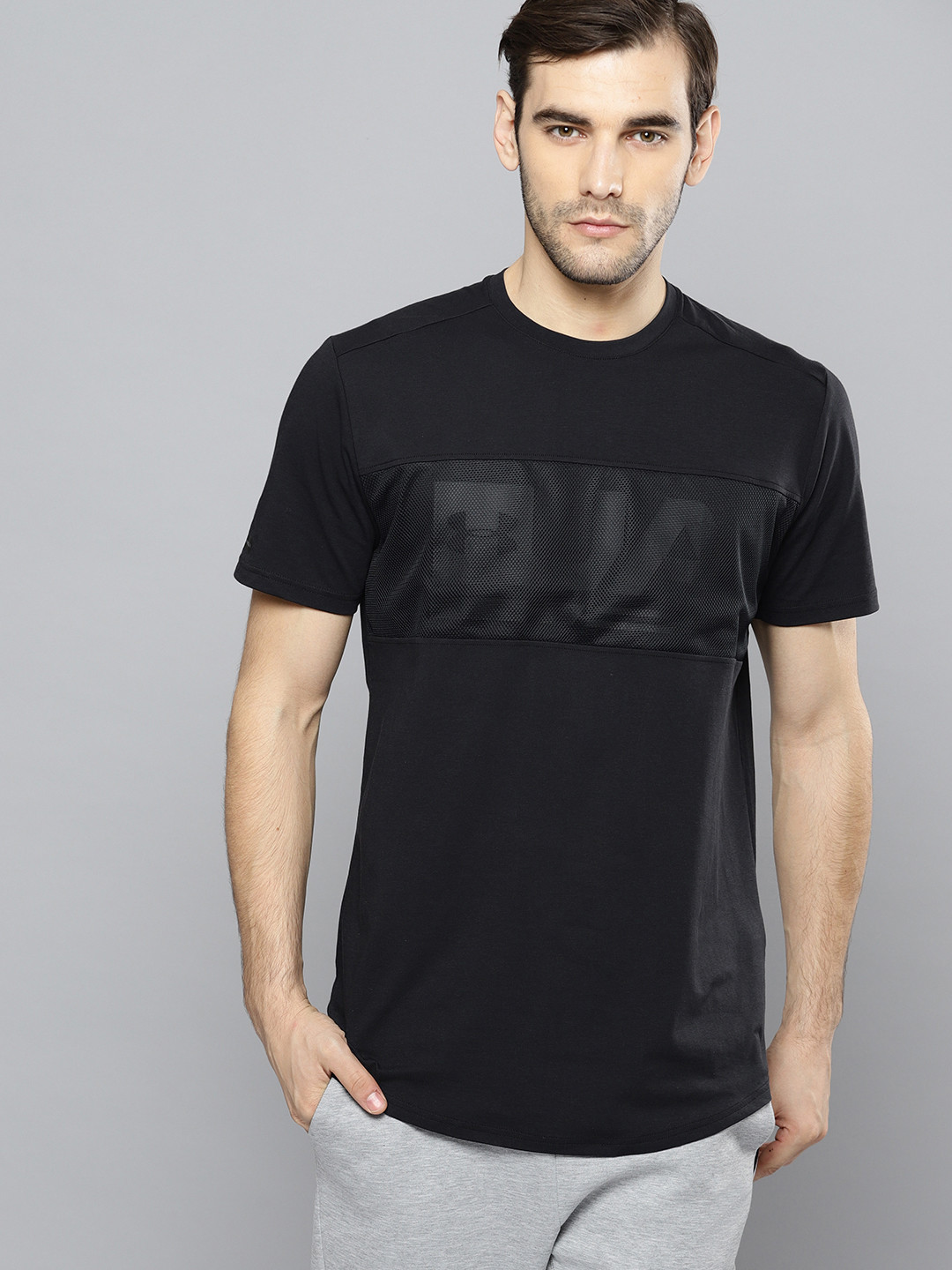 Buy UNDER ARMOUR Men Black Unstoppable Graphic Mesh T Shirt - Tshirts ...