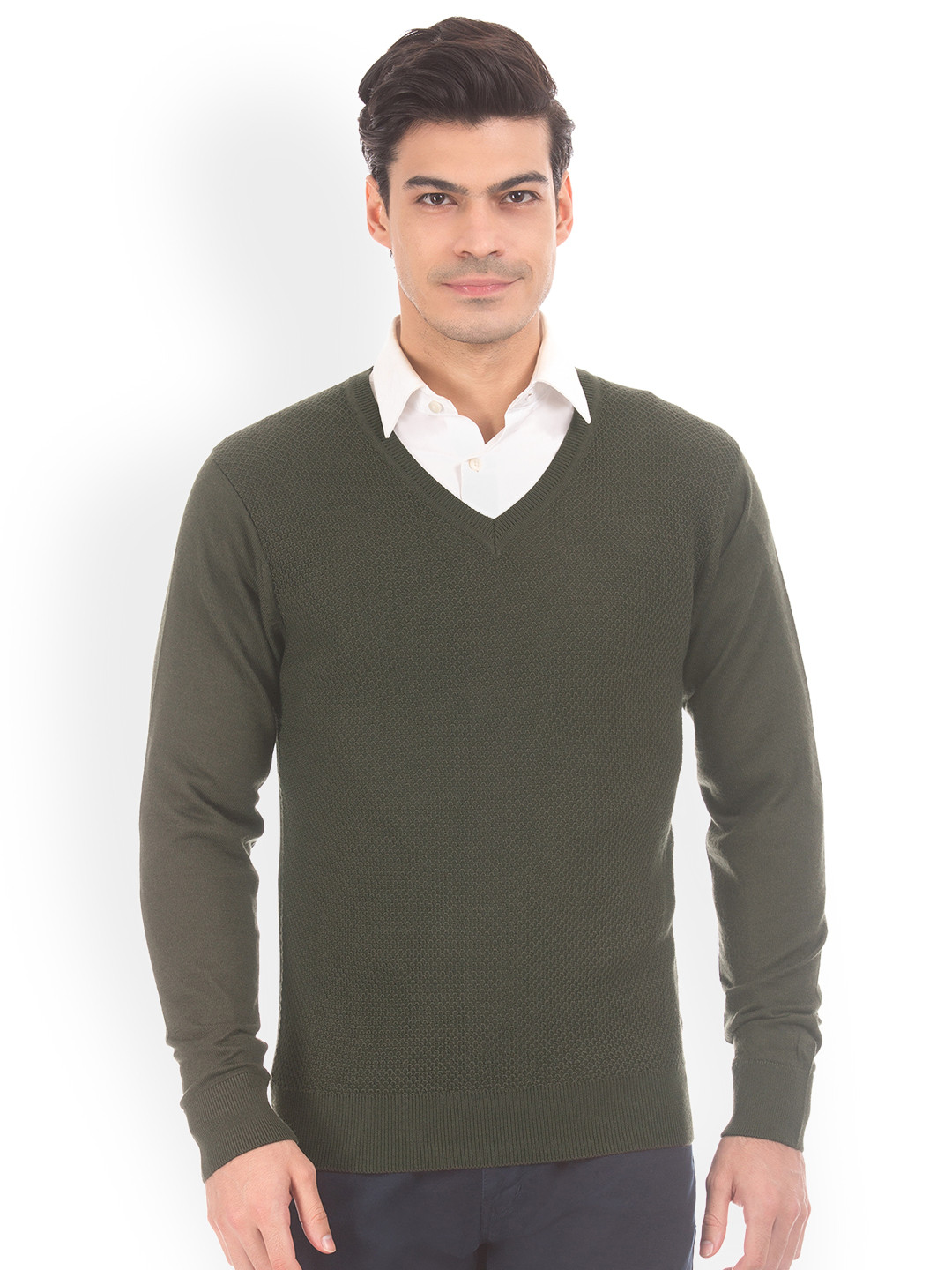 Buy Arrow Men Olive Green Solid Sweater - Sweaters for Men 7717341 | Myntra
