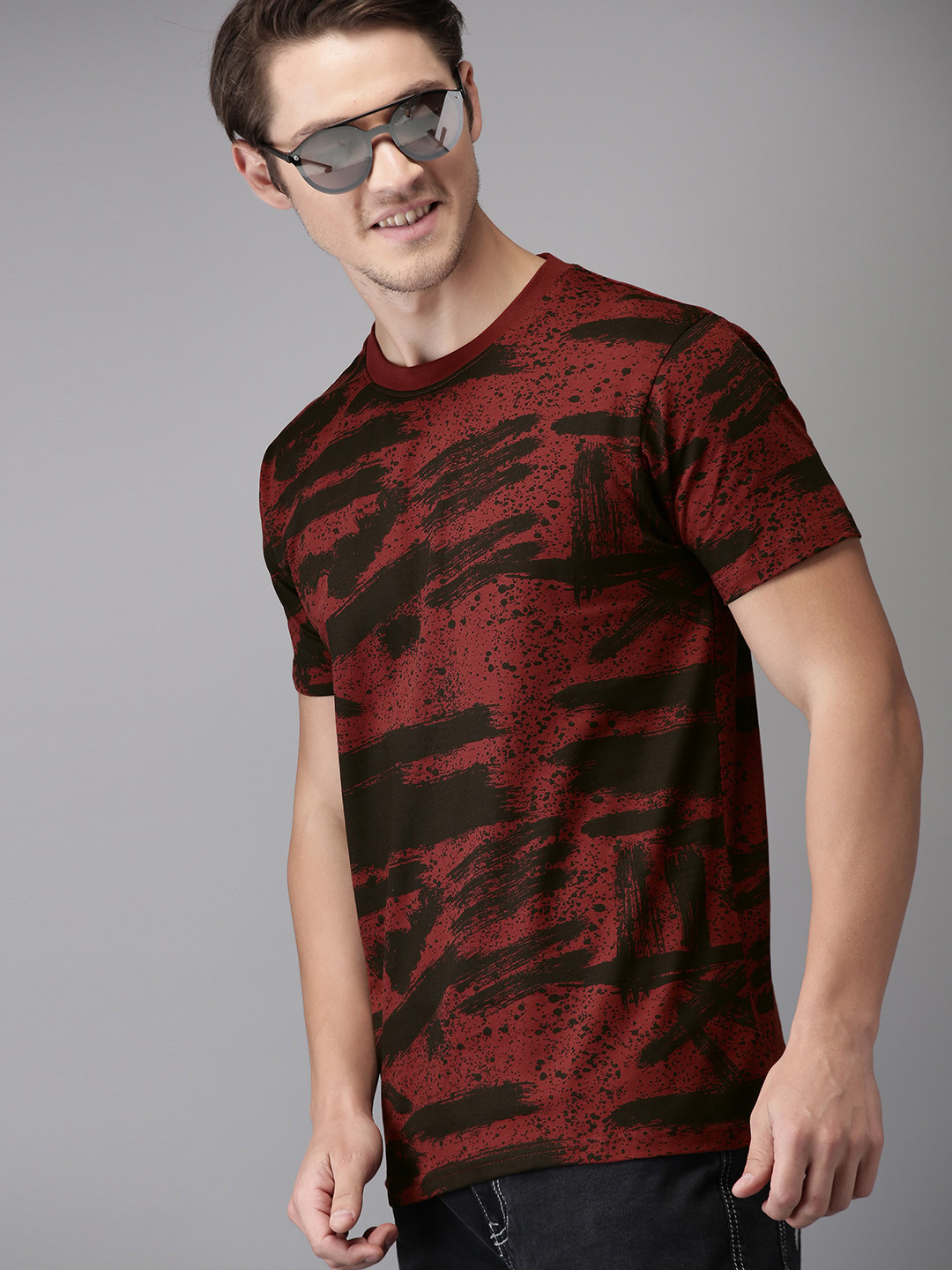 Buy HERE&NOW Men Maroon Printed T Shirt - Tshirts for Men 8277563 | Myntra