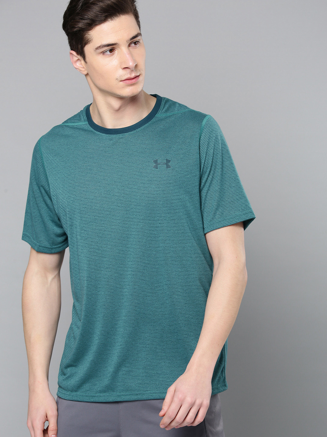Buy UNDER ARMOUR Men Green Striped Threadborne T Shirt - Tshirts for ...