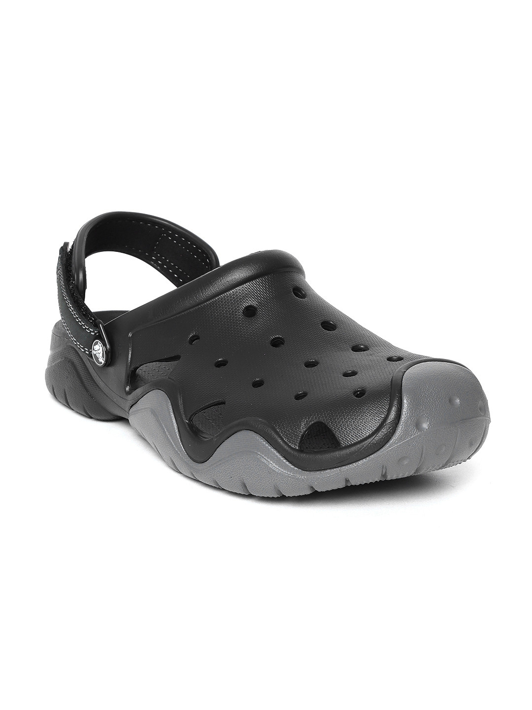 Buy Crocs Men Black Solid Clogs - Flip Flops for Men 8567815 | Myntra