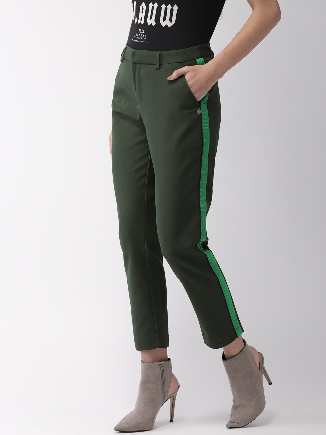 Buy Scotch & Soda Women Olive Green Regular Fit Solid Cropped Trousers ...