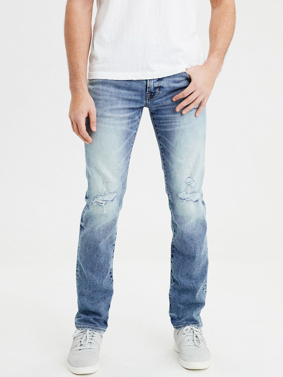 Buy American Eagle Outfitters Men Blue Slim Straight Fit Mid Rise